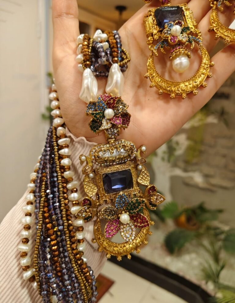 Big mala with heavy mother of pearl – Monos Collection